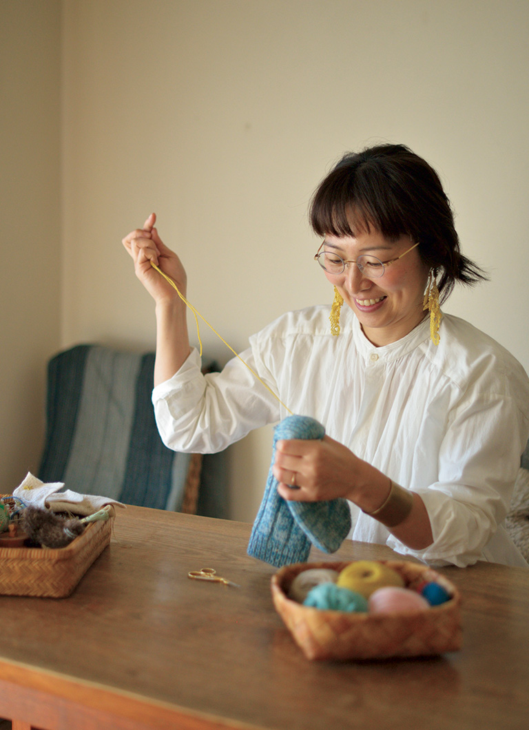 手元にどれだけお金があれば安心なのか。 お金に頼らずとも豊かな暮らしはできるという提案。 クロワッサン 第一特集のご紹介 No.966 ...